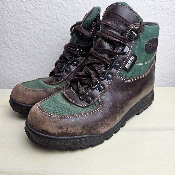 Vasque | Shoes | Vasque Skywalk Vtg Hiking Boots Goretex Brown Leather ...